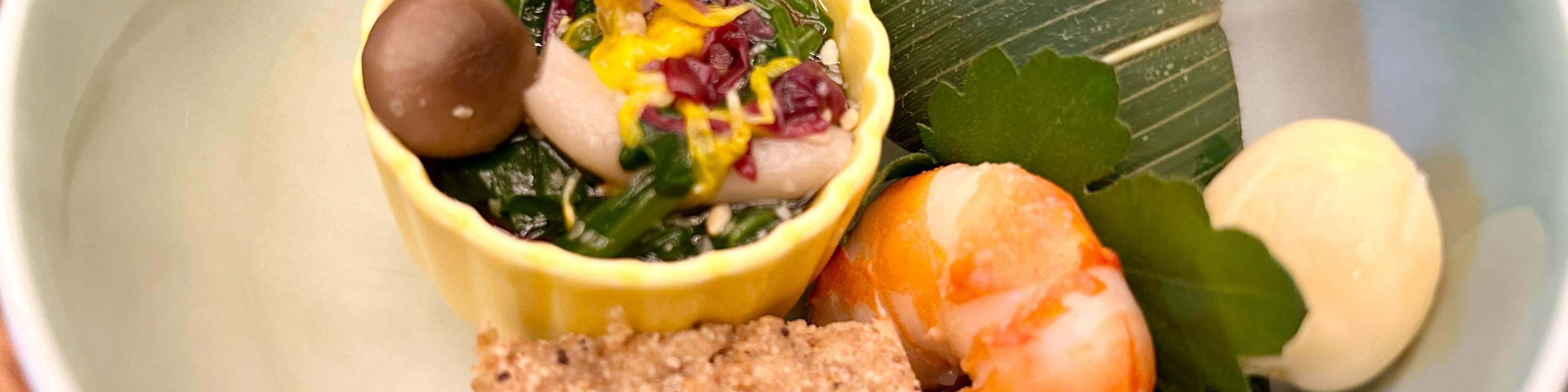 Arung Jeram Perahu Sepuluh Batu melalui Terowongan Sakura & Makan Siang ...